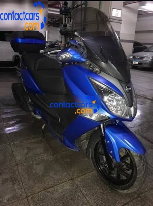 scooter sym gts 300i - إس واي إم مستعمل للبيع | كونتكت كارز