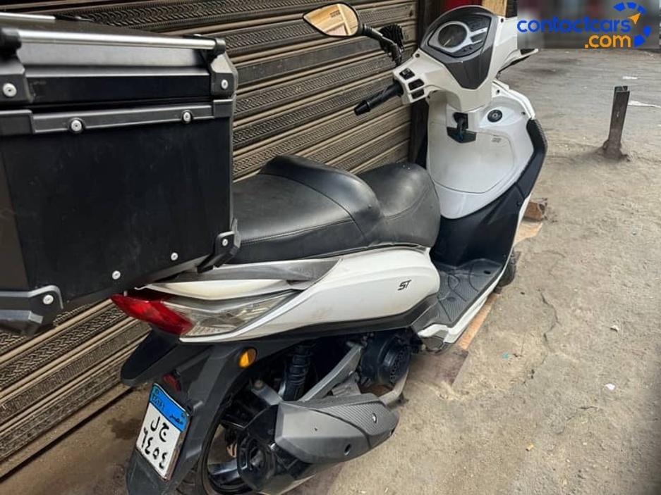 Scooter sym st 2016 200cc - إس واي إم مستعمل للبيع | كونتكت كارز