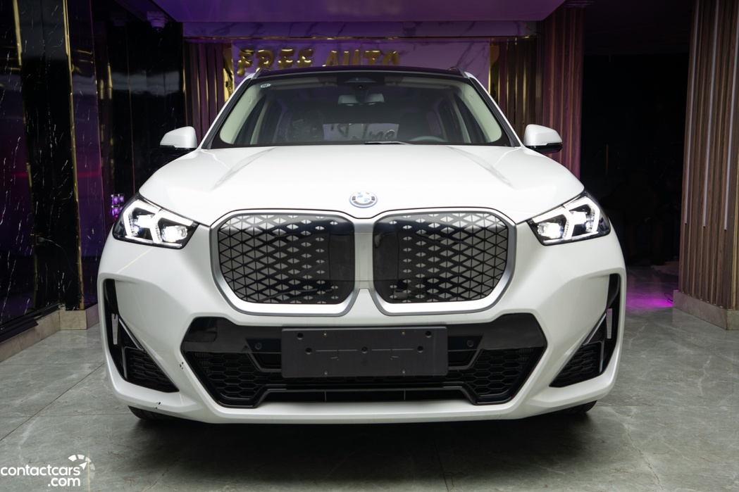 BMW iX1 2025 White New in Nasr City (b3cae0461e19)