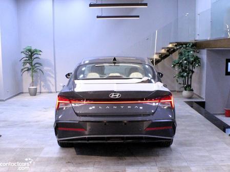 هيونداى النترا CN7 2024 فضي جديدة في الشيخ زايد (f0fccc259a98)